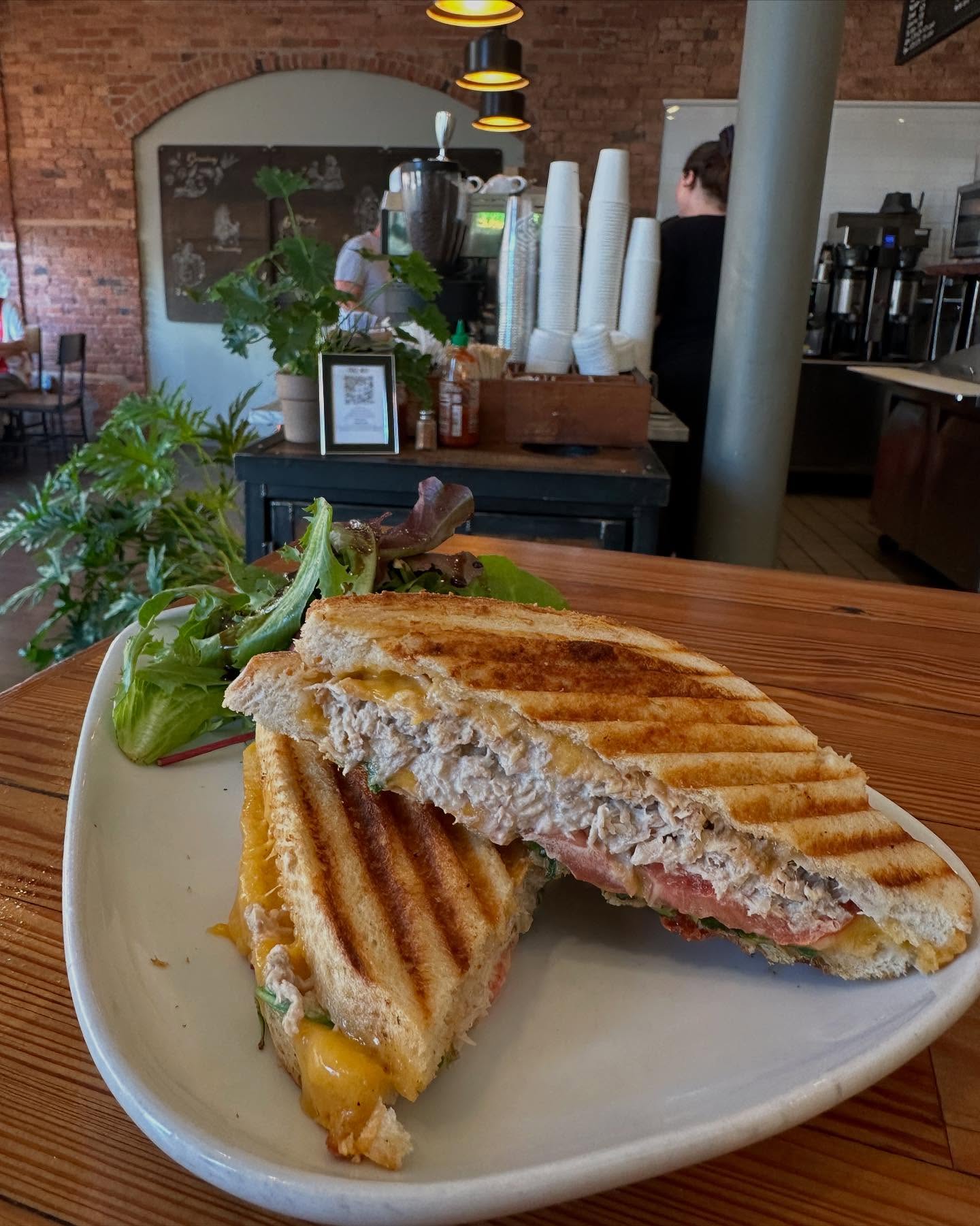 location & delivery - The Coffee Box